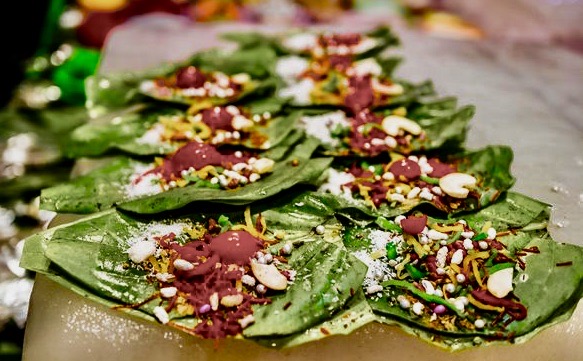 THE ULTIMATE BANARAS FOOD GUIDE - My travel boots